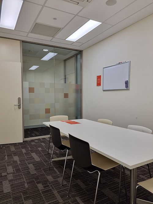 Space Availability - 215 - LibCal - Charles Sturt University